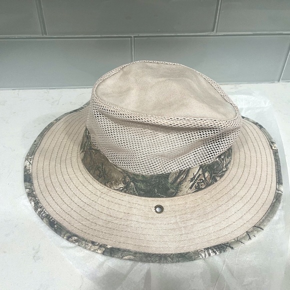 Magellan Outdoors | Accessories | Magellan Outdoors Travelers Camo Mesh ...